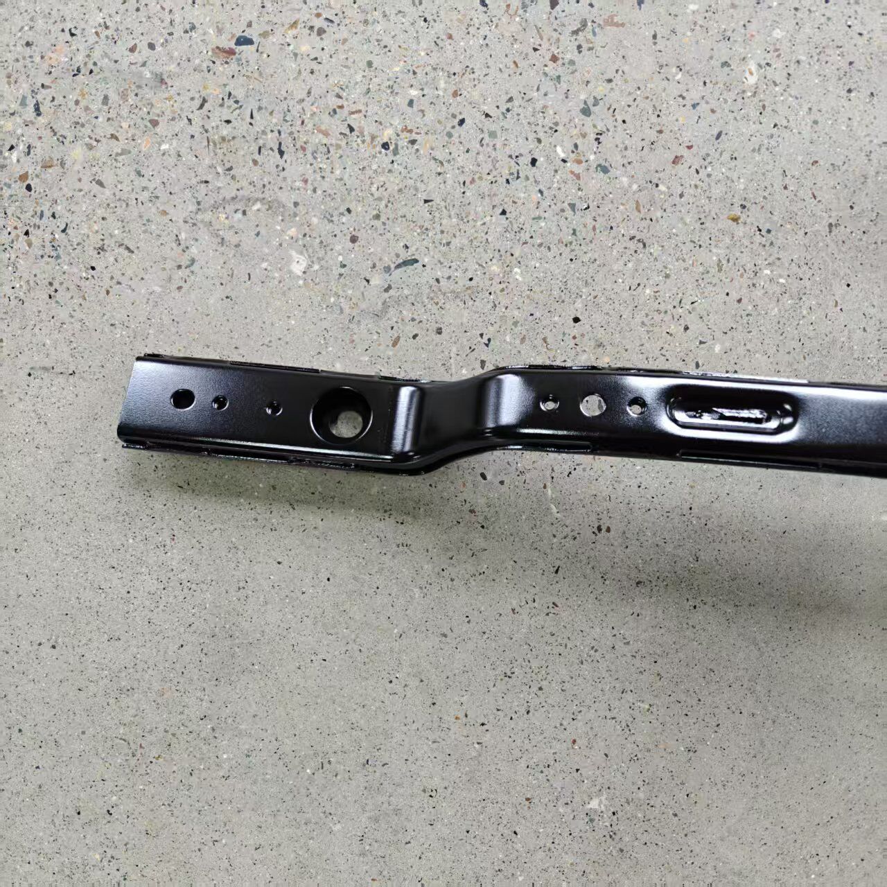 Original New Front Lower Anti-collision Beam for HAVAL H6- BYWH Auto Parts